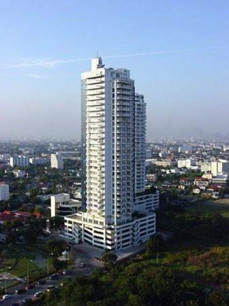 NS Tower Central City Bangna, Bangkok - 16 Condos for sale and rent ...